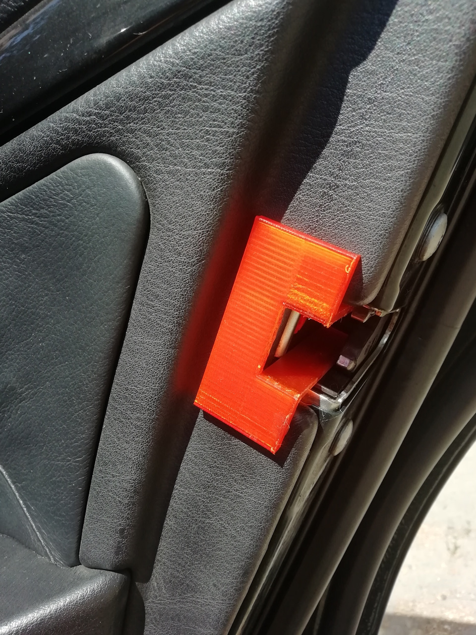 Einstellen des Türschlosses bmw e39 — BMW 5 series (E39), 2 л, 1999 года | своими руками | DRIVE2