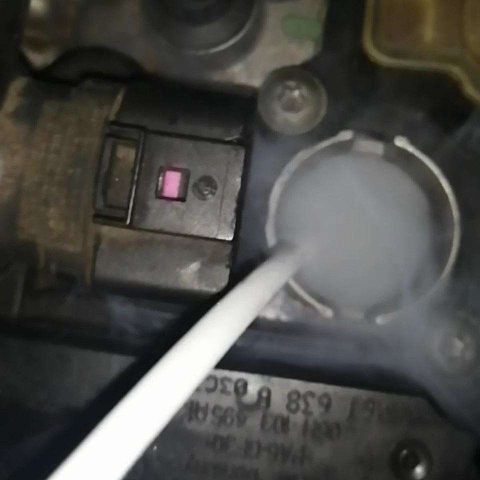 7P6959857 Включатель VAG | Запчасти на DRIVE2