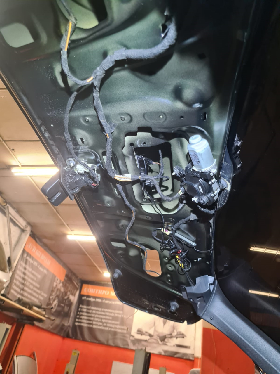 Установка динамических фонарей — Audi Q3 (1G), 1,4 л, 2014 года ...