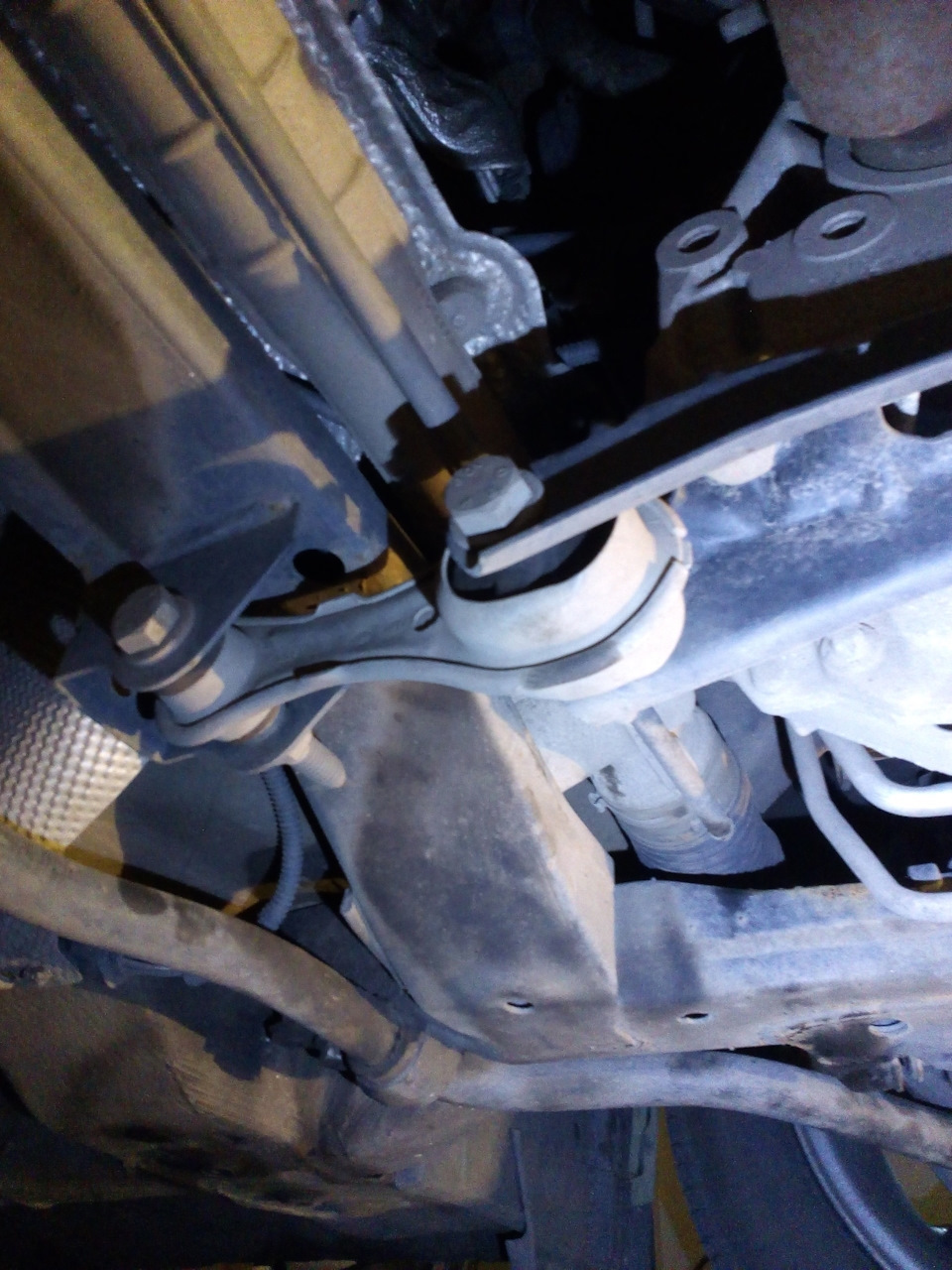 Подготовка к зиме и то — Renault Logan (2G), 1,6 л, 2018 года ...