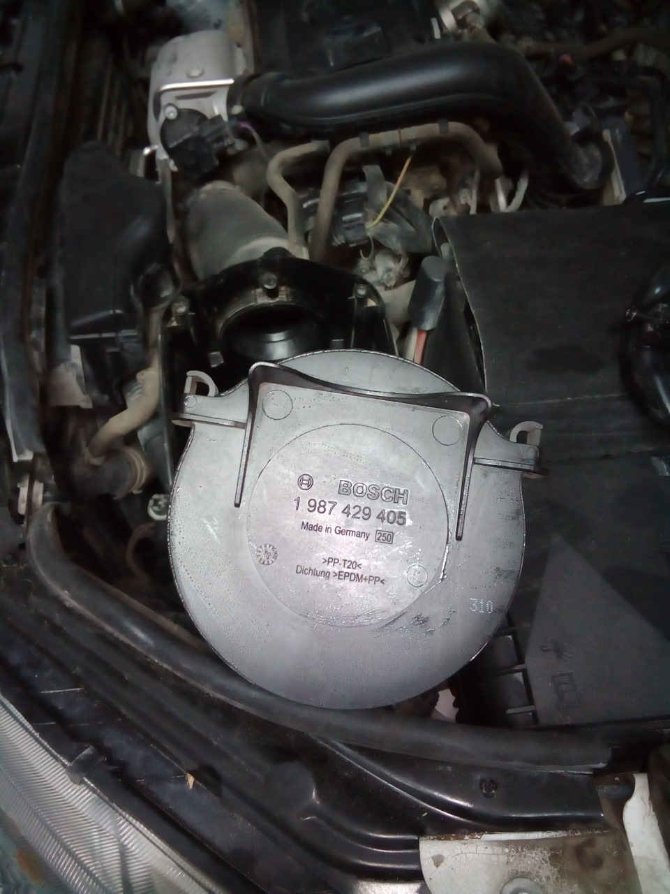 1987429405 Воздушный фильтр BOSCH | Запчасти на DRIVE2