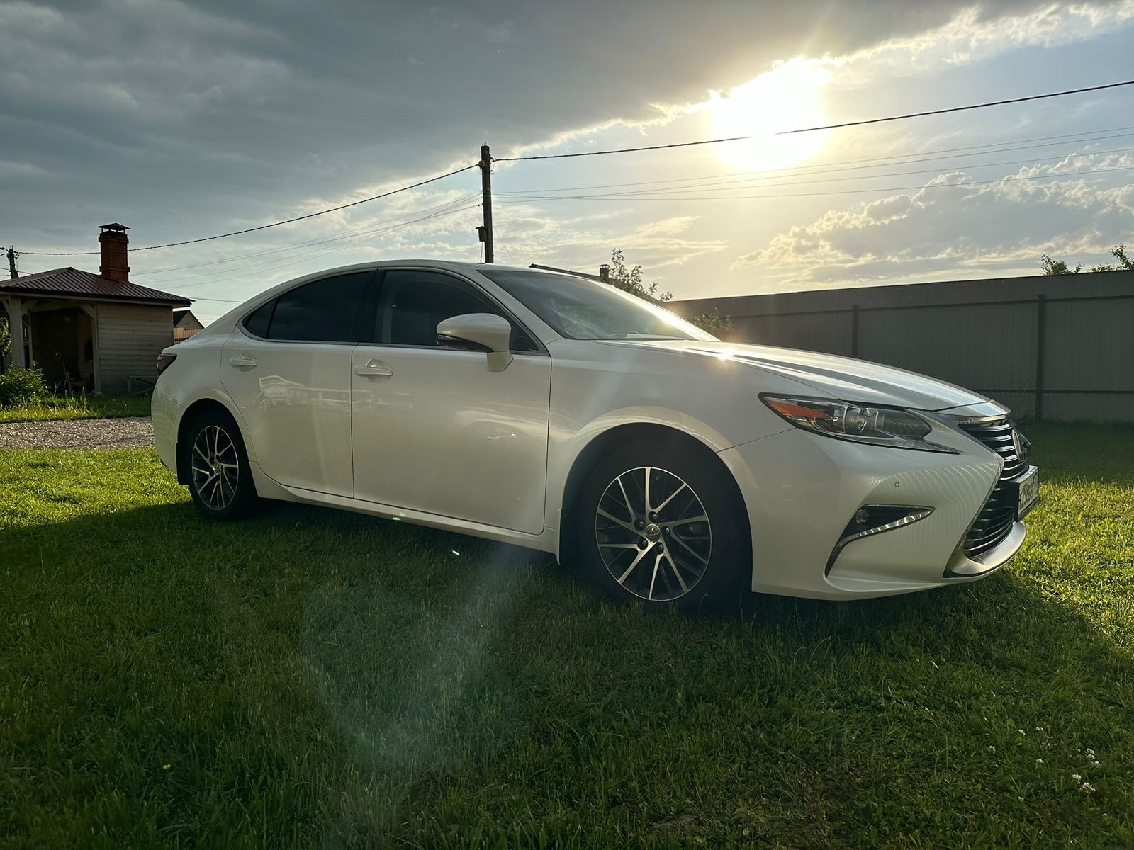 Летнее настроение — Lexus ES (XV60), 2,5 л, 2016 года | мойка | DRIVE2