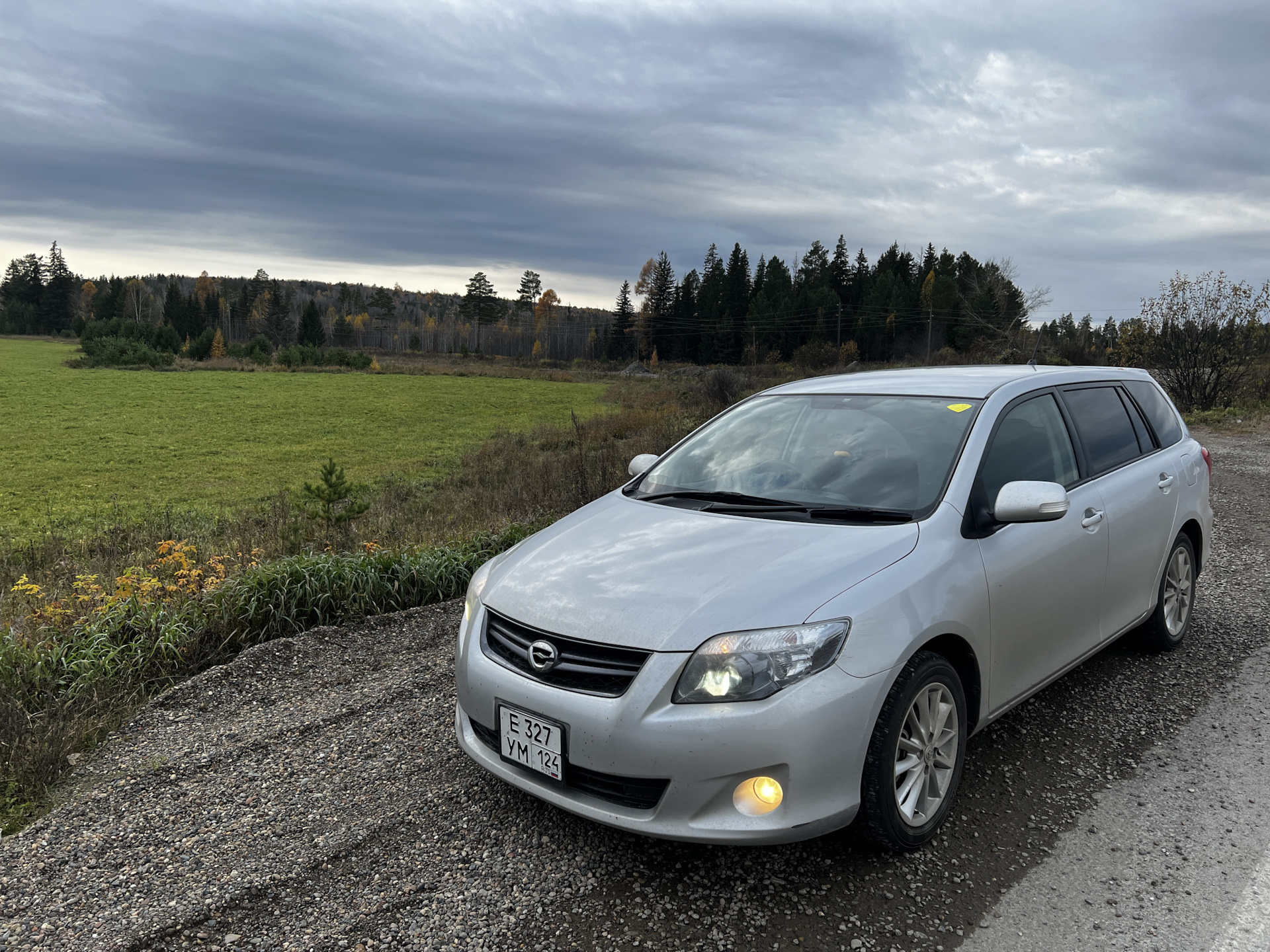 Первый межгород: о расходе топлива и по мелочи — Toyota Corolla Fielder ...