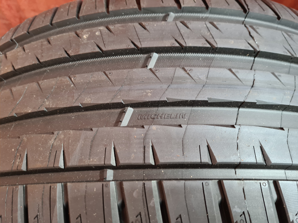 Летние покрышки Michelin Pilot Sport 4 255/45 R19 — Volkswagen Tiguan ...