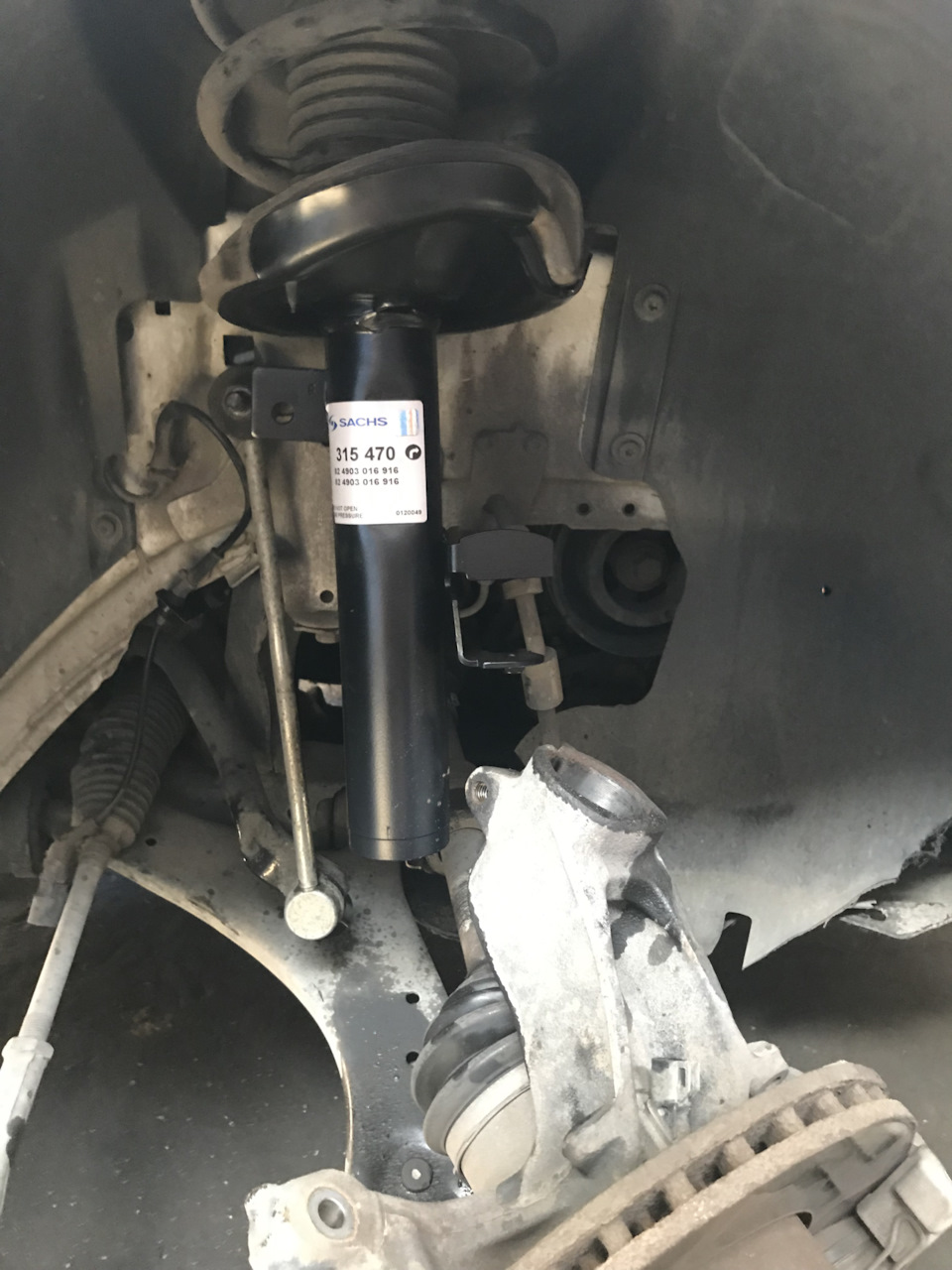 315470 Амортизатор (справа) для FORD SACHS | Запчасти на DRIVE2