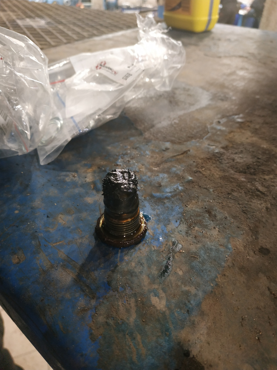 Сальники и масло в редукторе — Toyota Cresta (100), 2,5 л, 1999 года ...