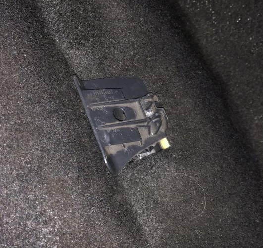 Замена проводки привода электроручника 8201625545 (коса в сборе ...