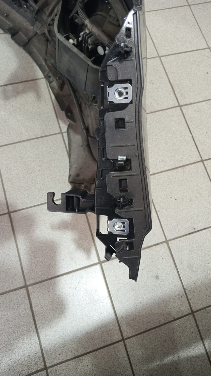 ДТП 2.1 восстановление (запчасти с Али) — Peugeot 5008 (2G), 2 л, 2020 ...