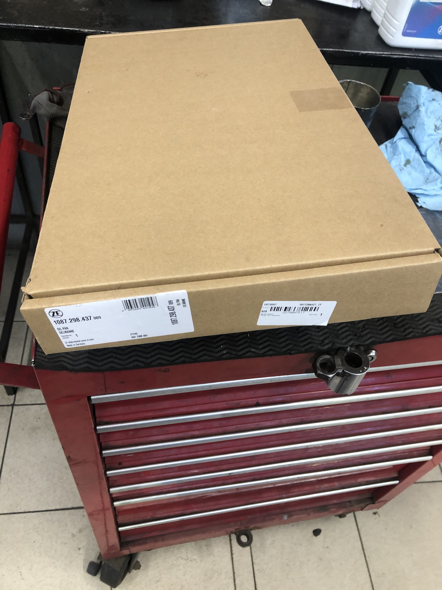 Замена масла в АКПП и Редукторах BMW 5 F10 — BMW 5 series (F10), 2 л ...