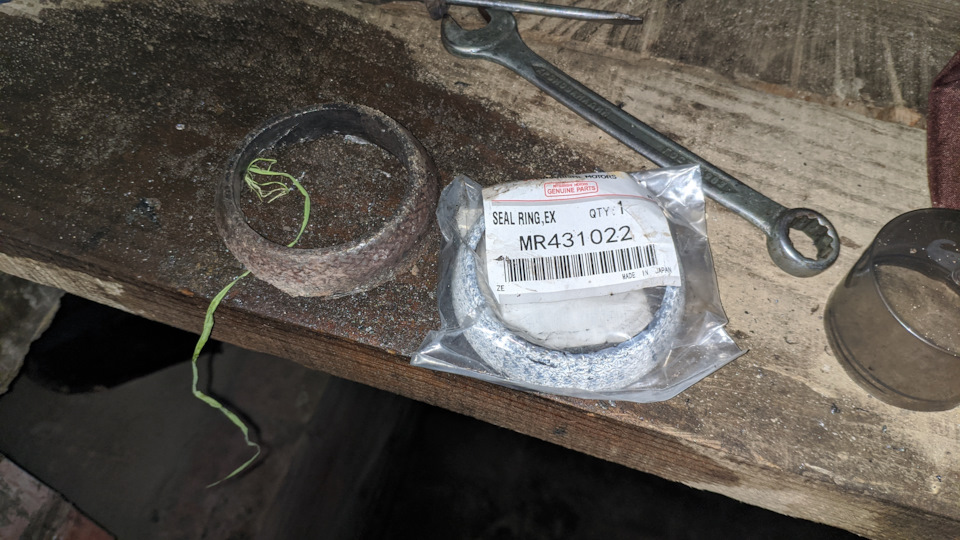 MR431022 Прокладка выхлопной Mitsubishi | Запчасти на DRIVE2