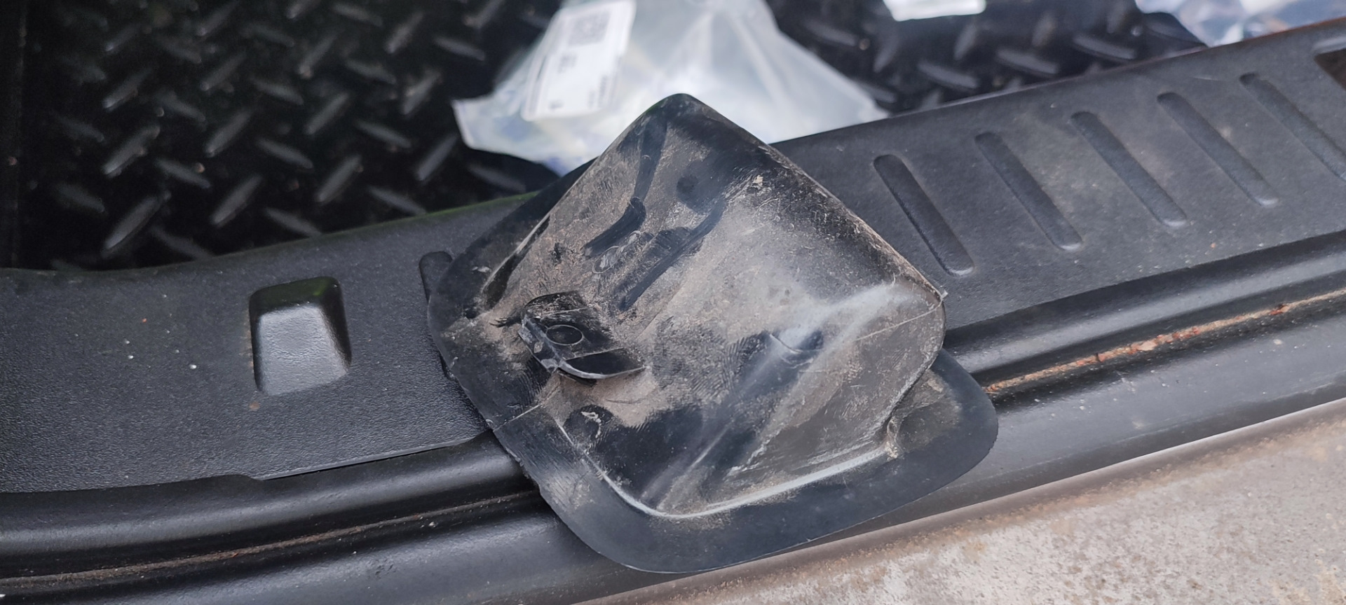 3. Багажные мелочи. — Volvo S80 (2G), 2,5 л, 2007 года | своими руками ...