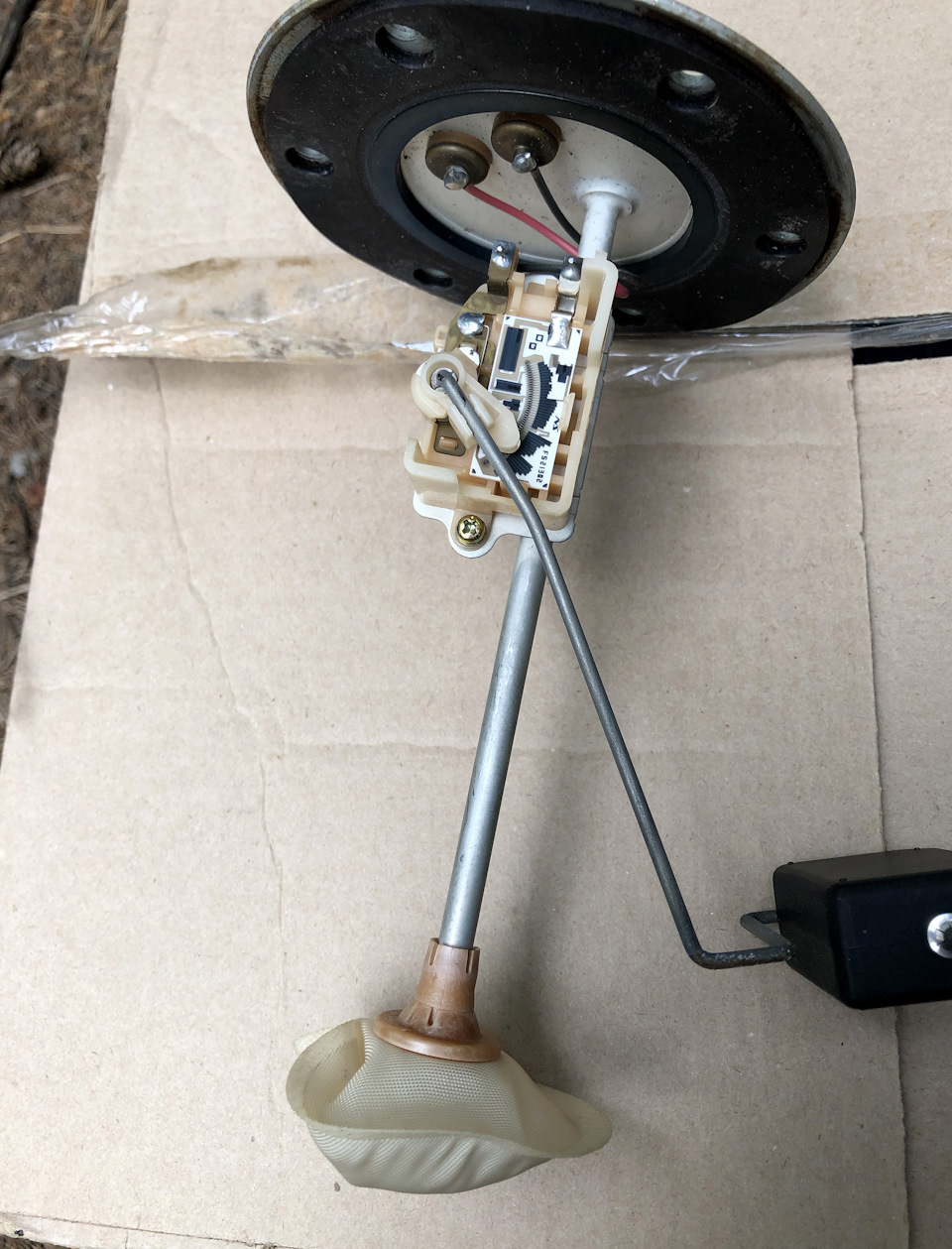 сетка в топливный бак 42072AA120 на трубку перекачки — Subaru Legacy ...