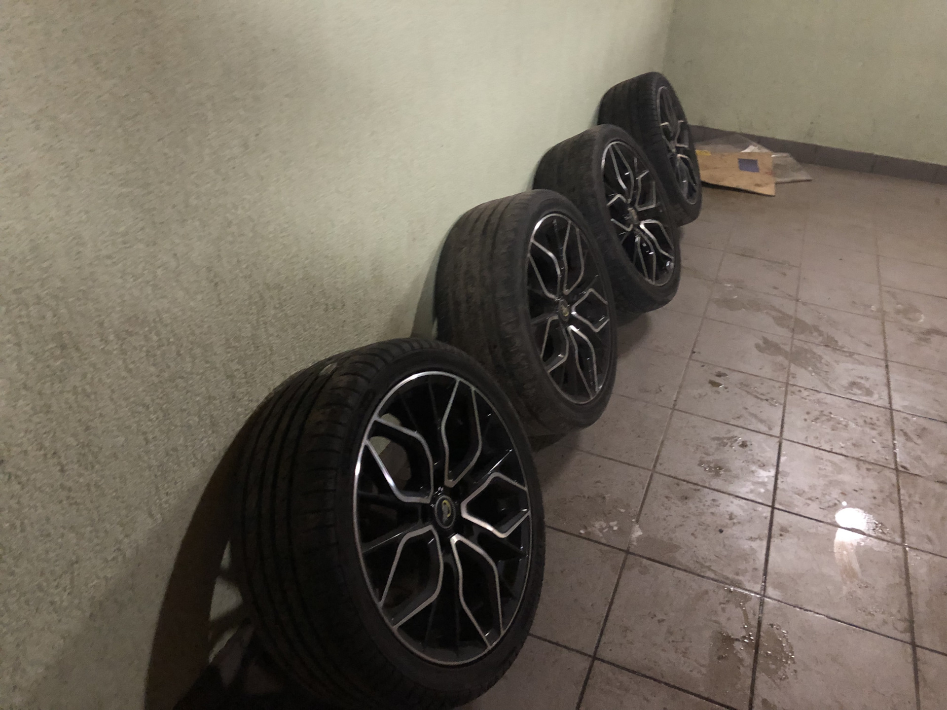 Диски на лето R18. — Volvo V50, 1,6 л, 2010 года | колёсные диски | DRIVE2