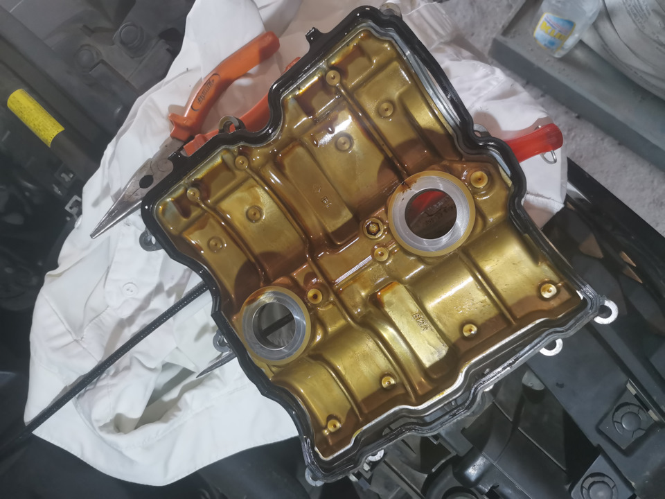 Замена сальников свечных колодцев — Subaru Forester (SJ), 2 л, 2012 ...