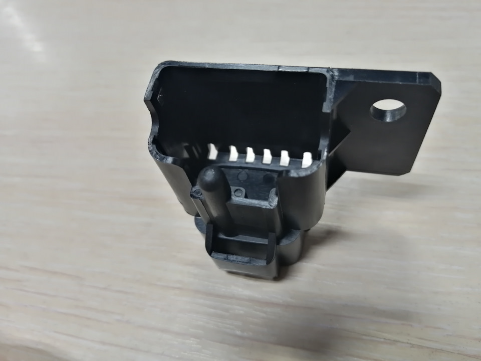 972803K100 Датчик температуры воздуха KIA HYUNDAI | Запчасти на DRIVE2