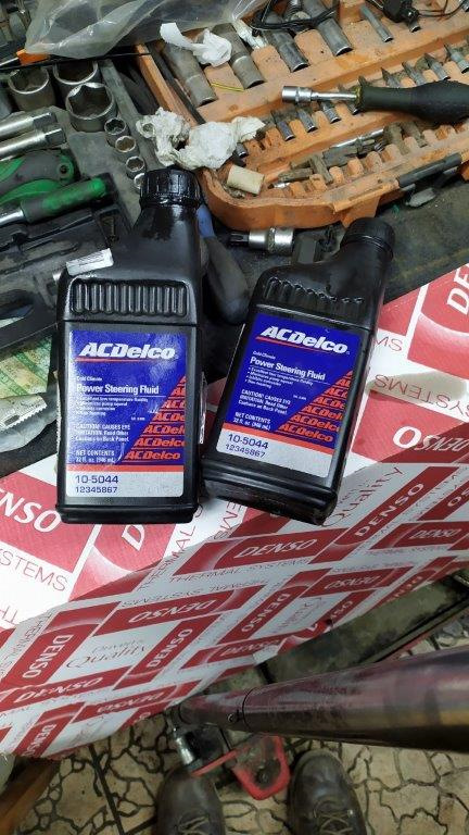 Замена масла в ГУР SRX2 — Cadillac SRX (2G), 3 л, 2011 года | визит на ...