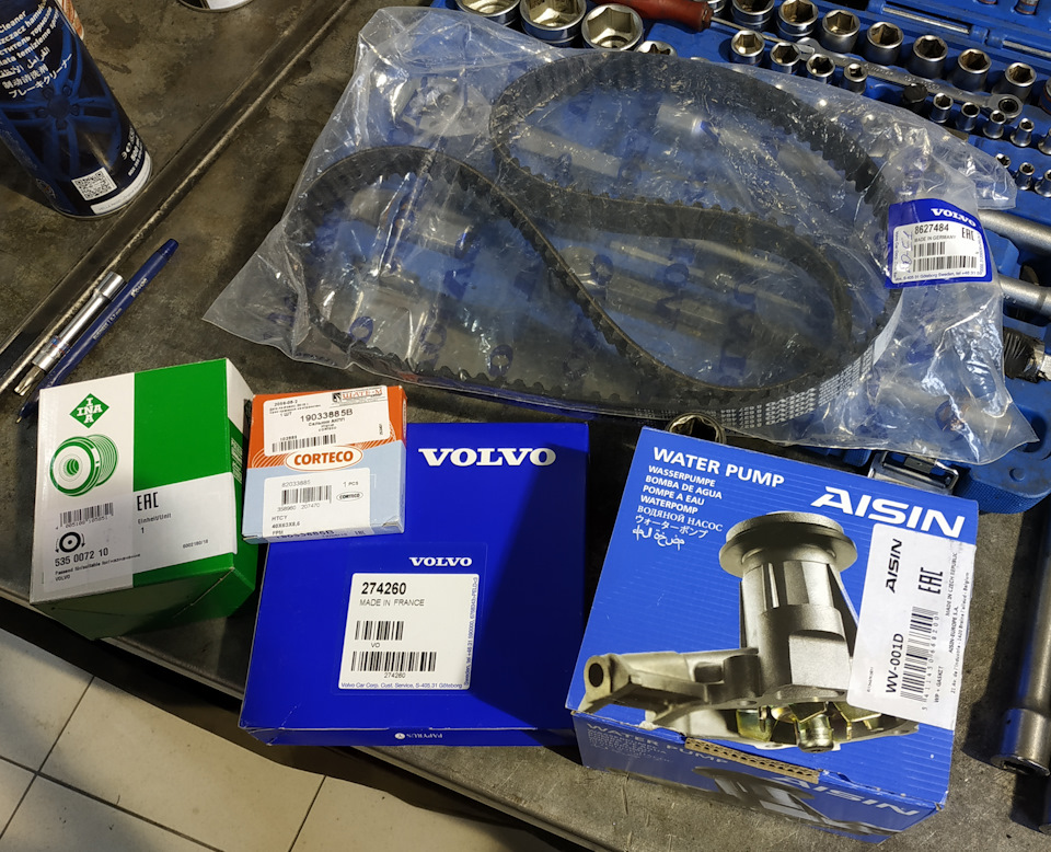 Устраняем течи: Часть 1. — Volvo XC90 (1G), 2,5 л, 2003 года | визит на ...