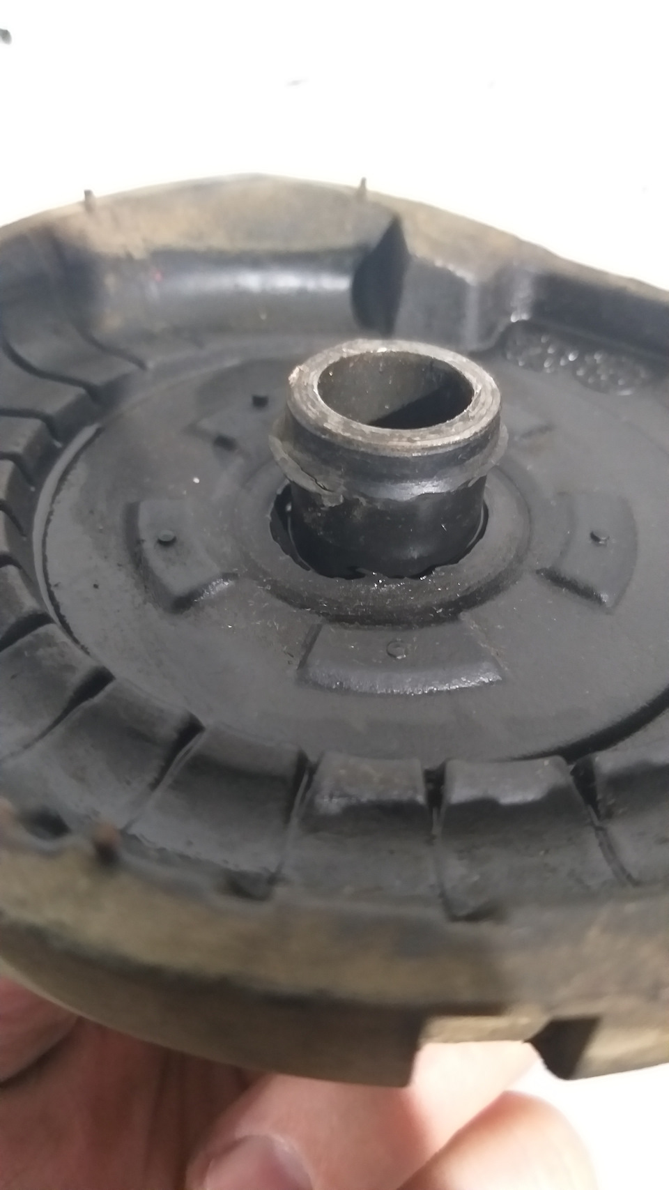 Решетки вентиляции салона — Toyota Avensis I, 1,8 л, 1999 года ...