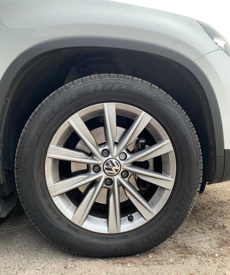 Переобулся на зиму + заменил передние тормозные колодки — Volkswagen ...