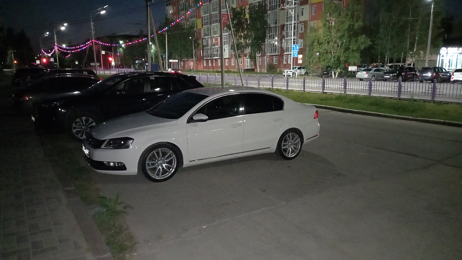 Volkswagen Passat B7 2.0 бензиновый 2013 | на DRIVE2
