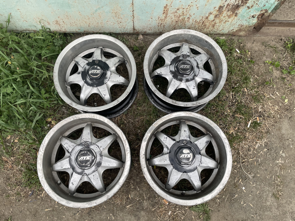 ATS (аналог Momo Quasar) — Volkswagen Jetta II, 1,8 л, 1987 года ...