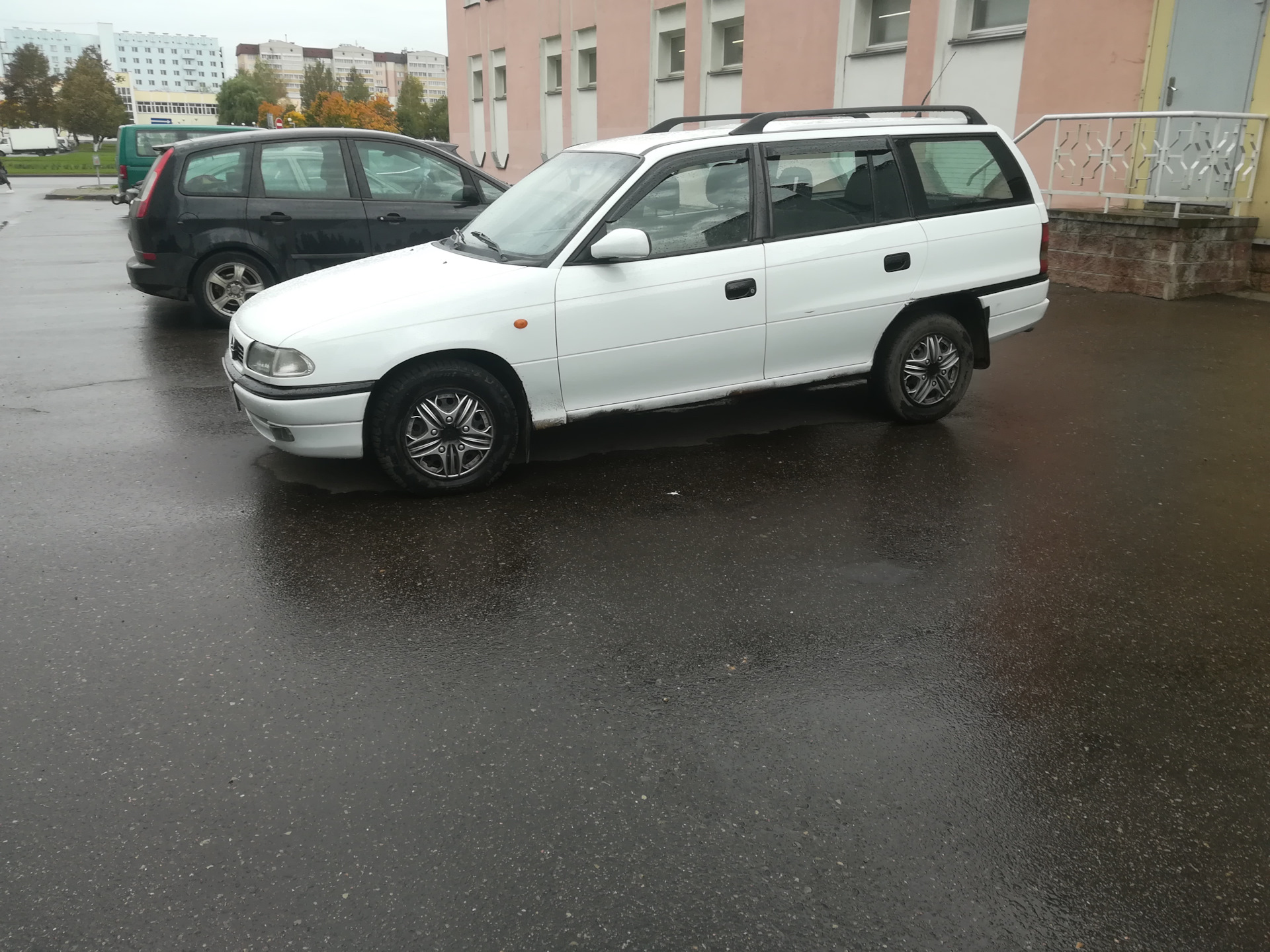 Перекрасил! — Opel Astra F, 1,7 л, 1997 года | поломка | DRIVE2