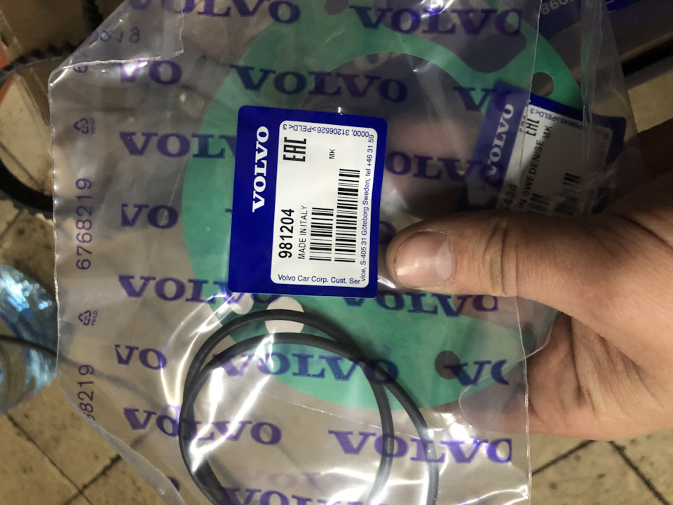 Обслужил мотор или как потратить 102 Т.Р — Volvo S80 (1G), 2,4 л, 2006 ...