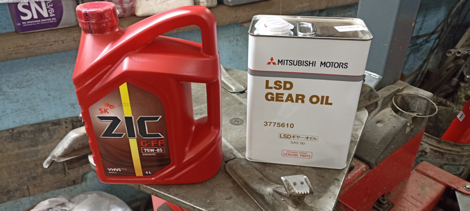 Замена масла в раздатке, редукторах! — Mitsubishi Pajero (3G), 3,2 л ...