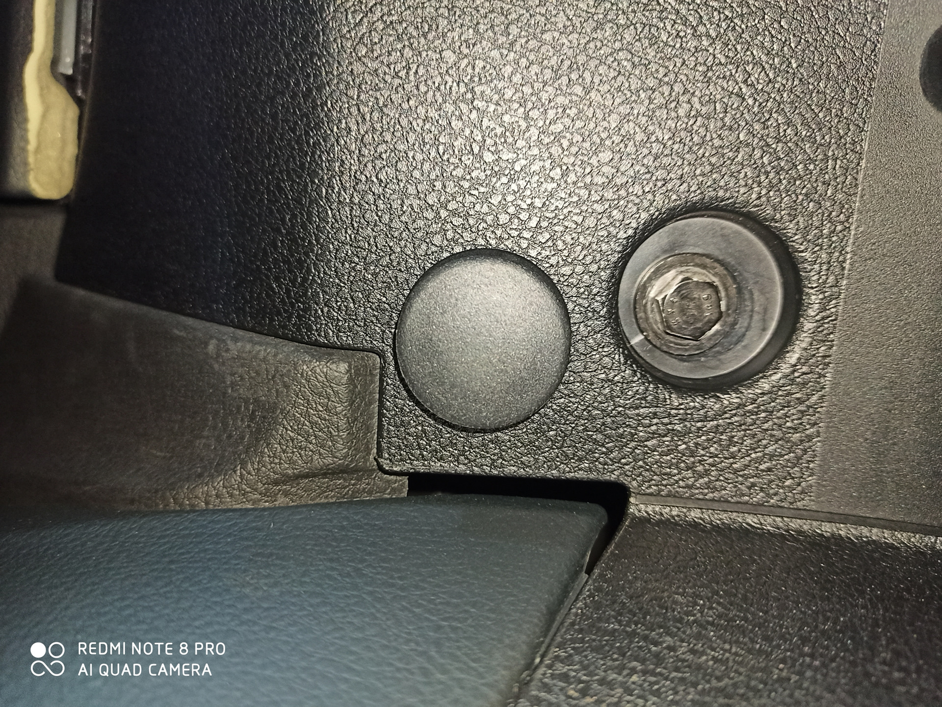 Прикуриватель в ноги — BMW 3 series (F30), 2 л, 2014 года | тюнинг | DRIVE2