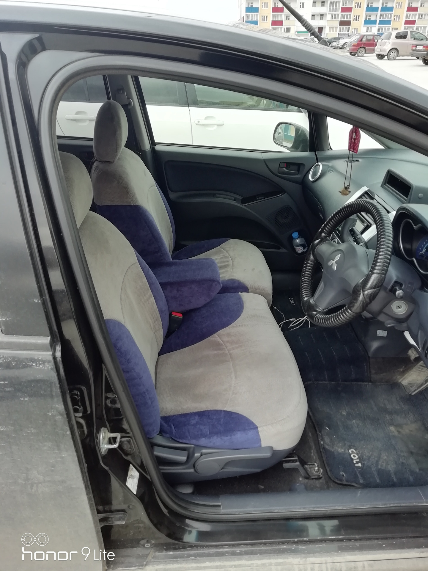 Чехлы — Mitsubishi Colt VI, 1,3 л, 2002 года | стайлинг | DRIVE2
