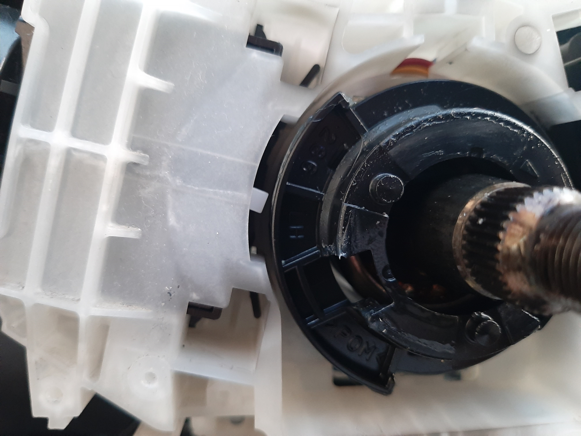 Замена передних стоек. Прощай морская болезнь. — Opel Astra J, 1,6 л ...