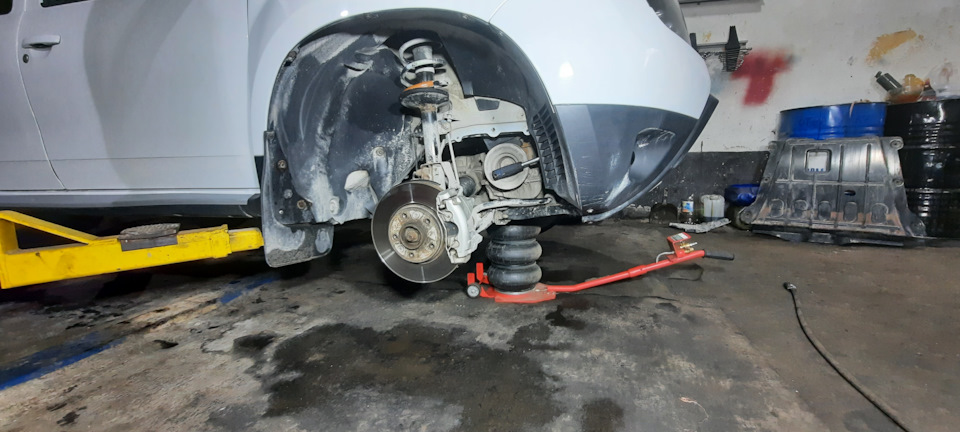 Замена ремня генератора ДВС F4R + AC — Renault Duster (1G), 2 л, 2014 ...