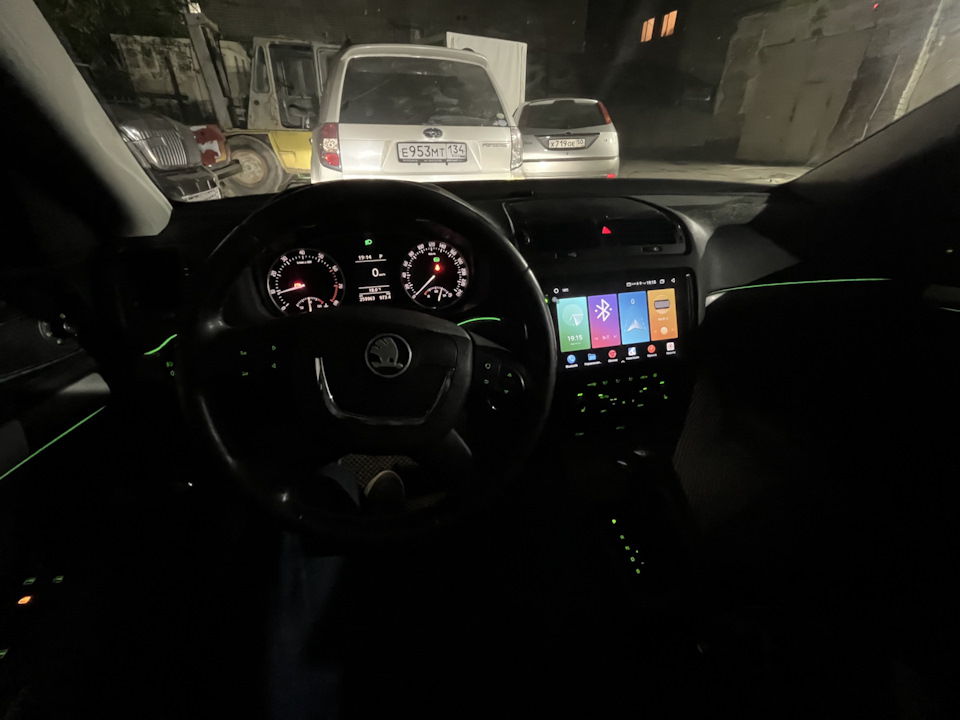 Амбиент подсветка — Skoda Octavia A5 Mk2, 1,8 л, 2011 года | тюнинг ...