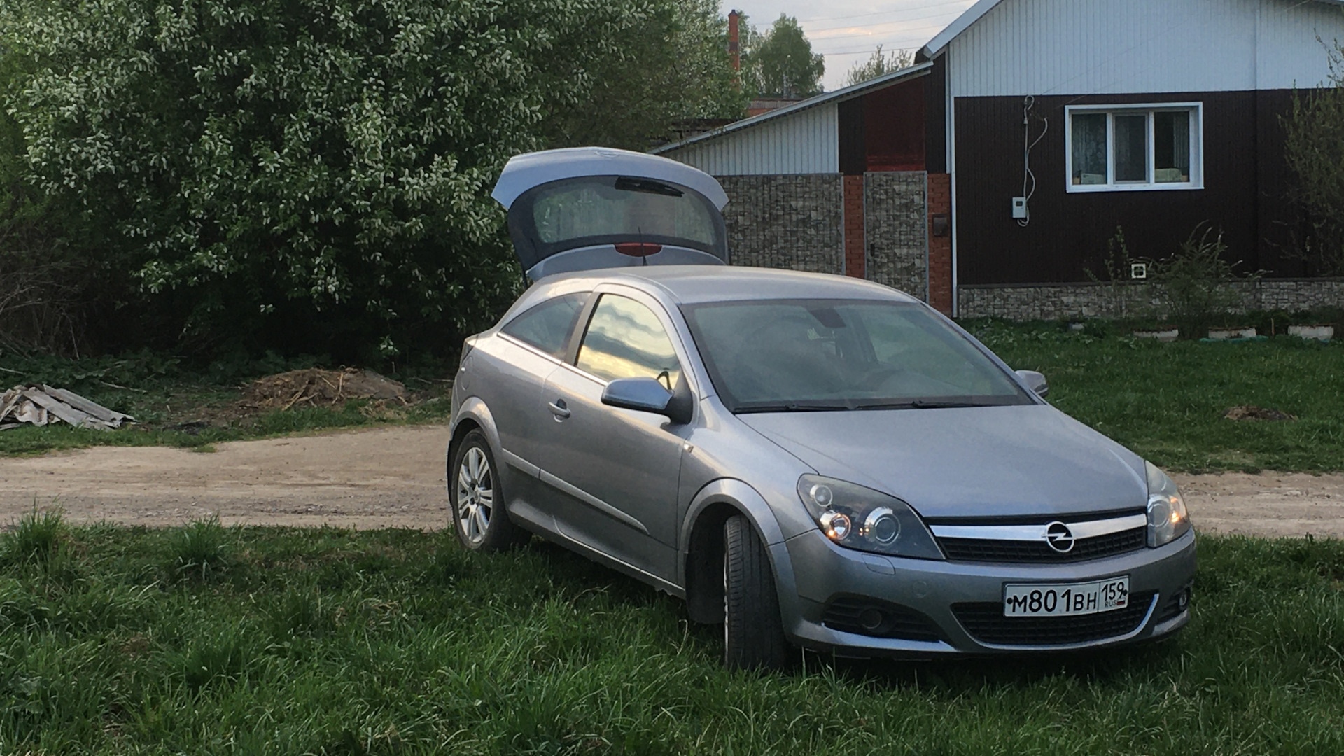 Opel Astra H GTC 1.8 бензиновый 2007 | на DRIVE2