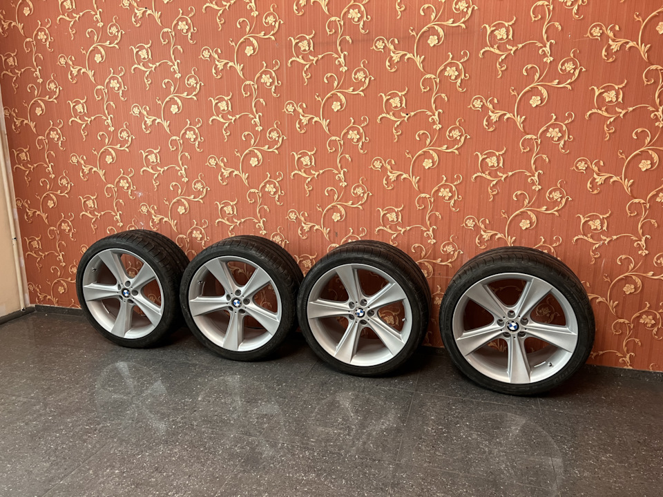 Приобрёл 128 стиль R21 — BMW X5 (E70), 3 л, 2011 года | тюнинг | DRIVE2