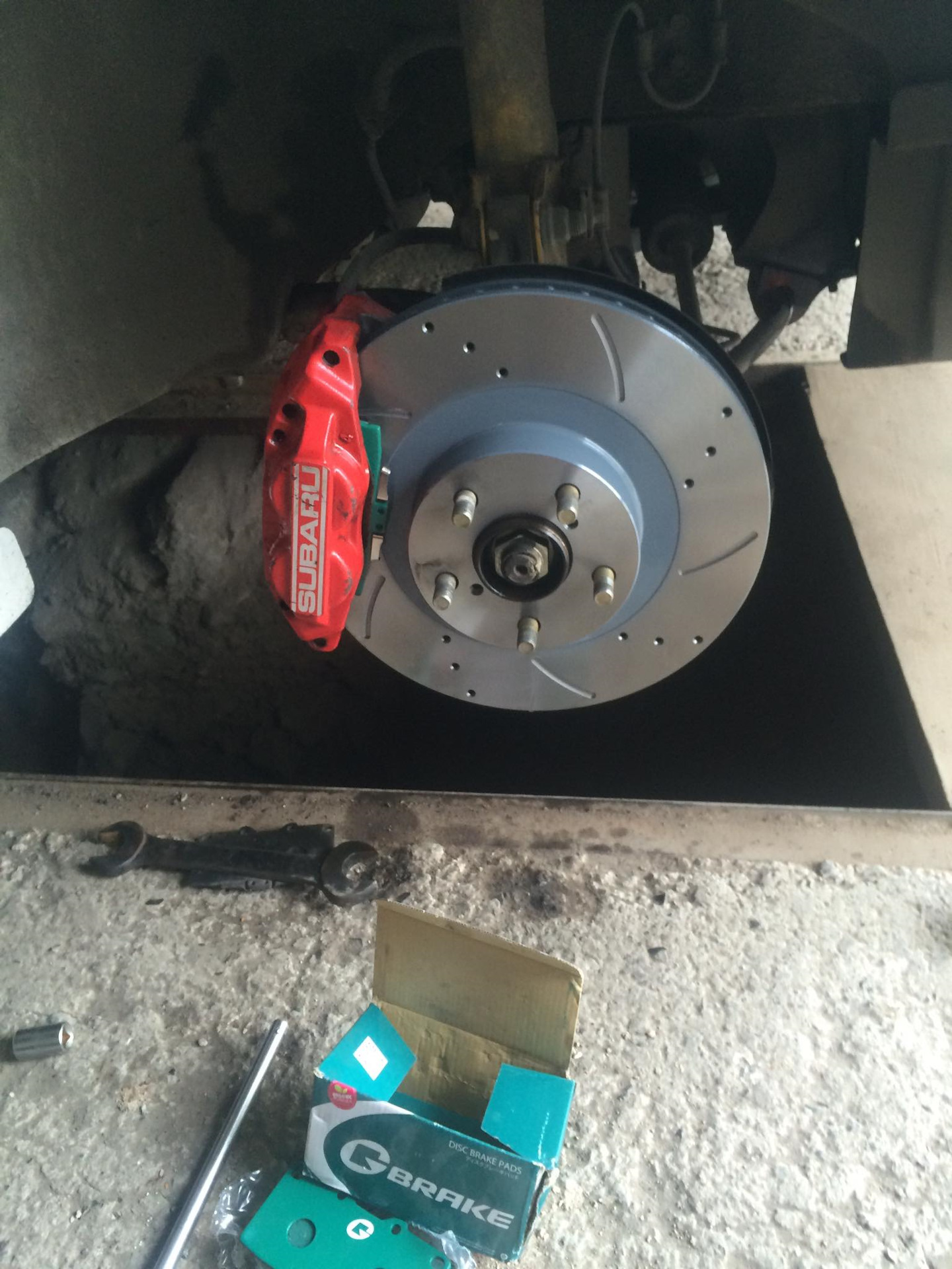 Тормоза наше все! G-Brake с перфорацией и насечками в круг — Subaru ...