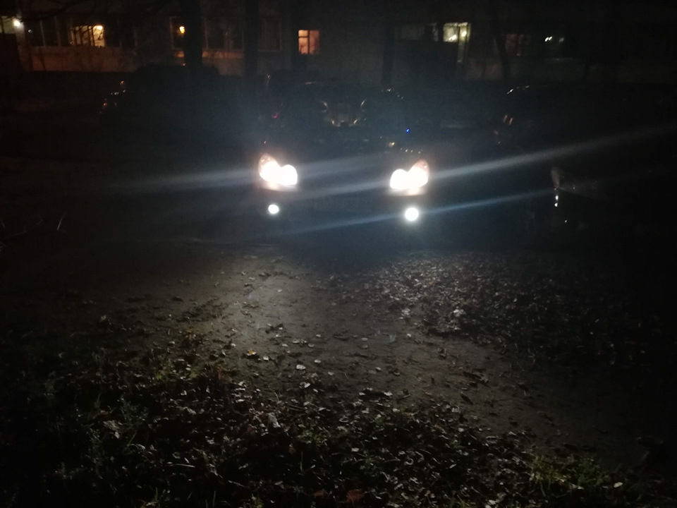 Замена ламп ПТФ на светодиодные — Hyundai Sonata IV (EF), 2 л, 2007 ...