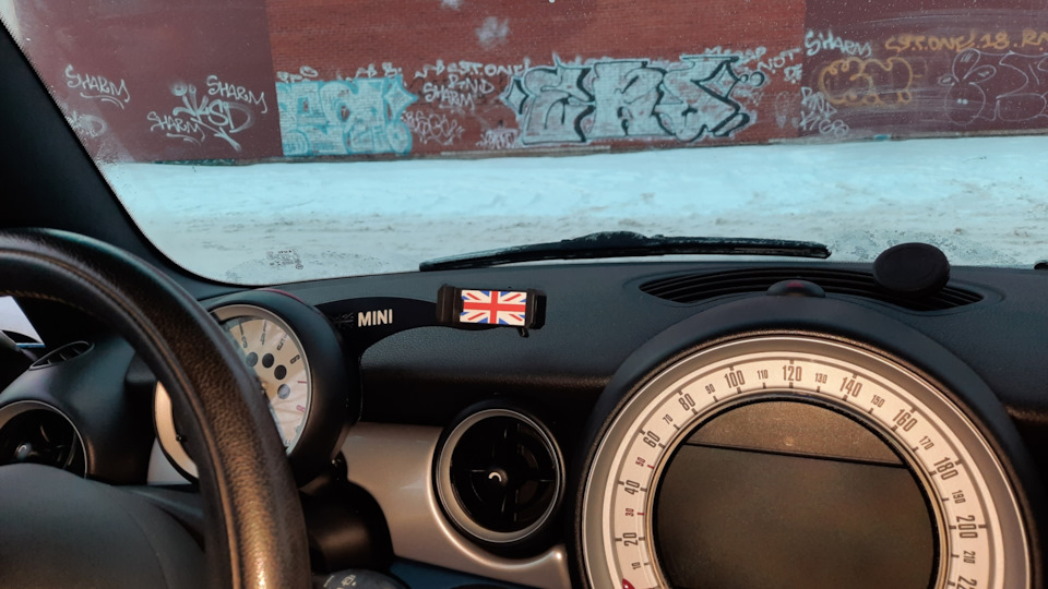 Держатель для телефона — MINI Cooper S Mk II, 1,6 л, 2008 года ...