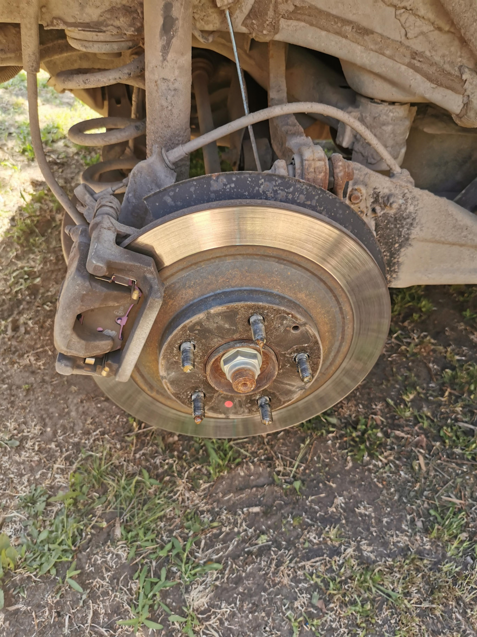 Перебрал задние суппорта — Mazda CX-5 (1G), 2,5 л, 2013 года | своими ...