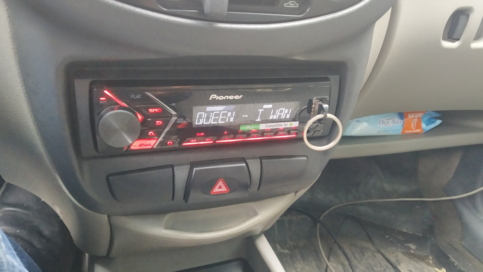 Замена магнитоллы — Lada Калина седан, 1,6 л, 2007 года | автозвук | DRIVE2