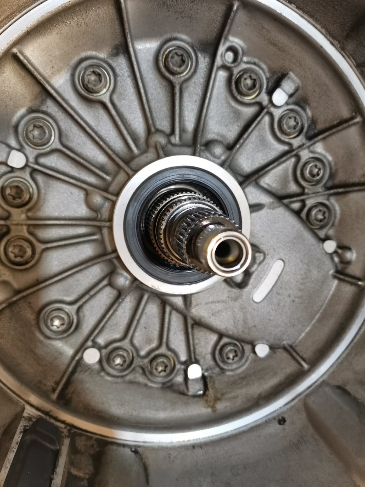 #32 Сальники Редукторов, РКПП, АКПП, ДВС. — BMW X5 (E70), 3 л, 2010 ...