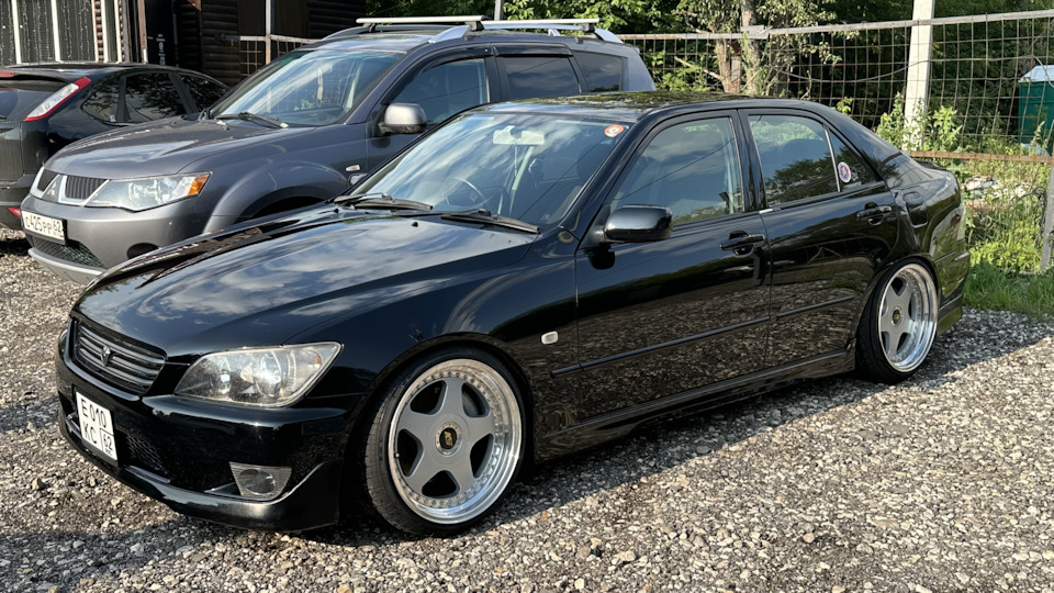 Toyota Altezza 2.0 бензиновый 2002 | RS200 на DRIVE2