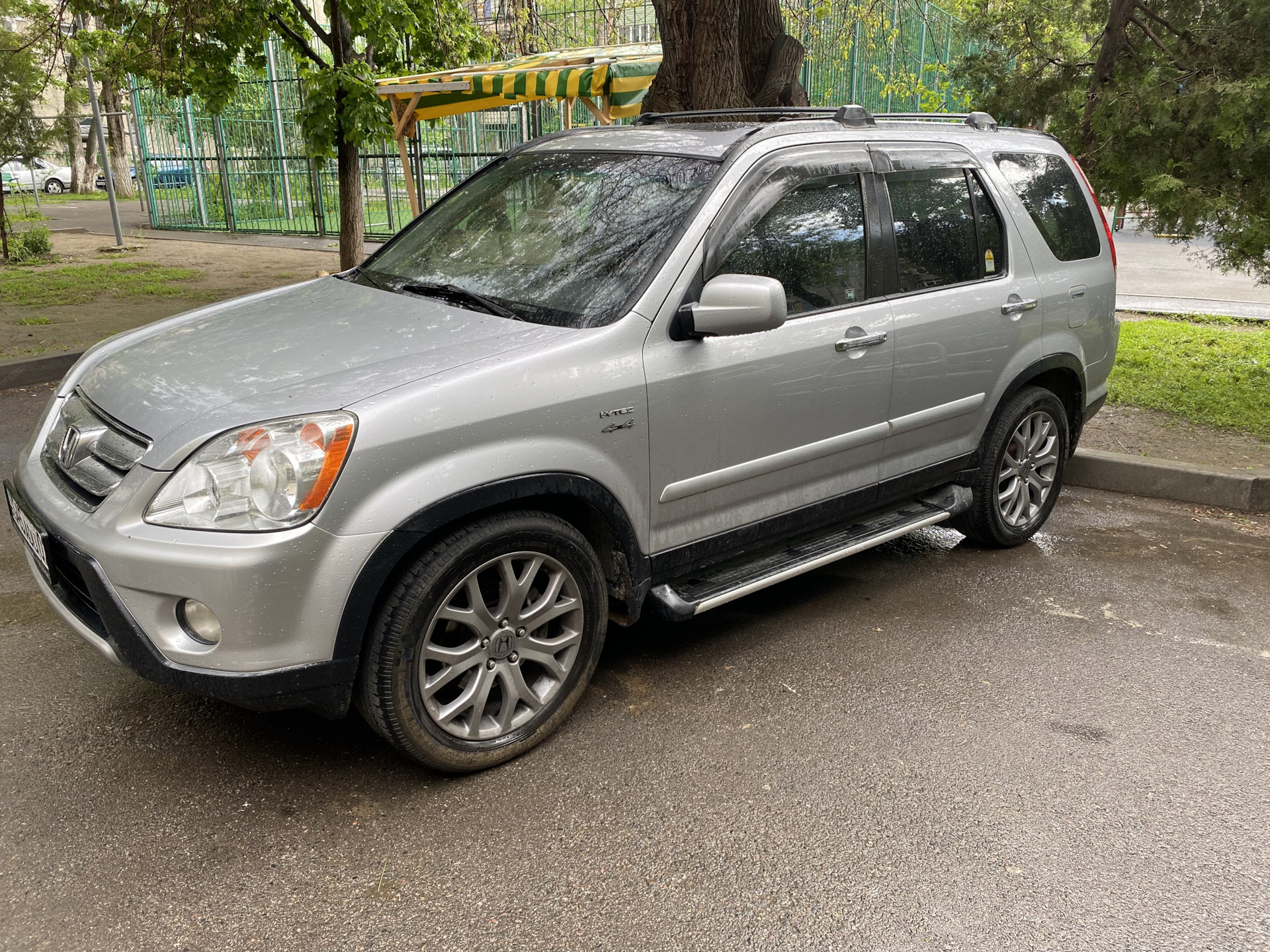 Установка порогов/подножек не дорого)))) — Honda CR-V (RD4/RD5/RD6/RD7), 2,4 л, 2005 года ...