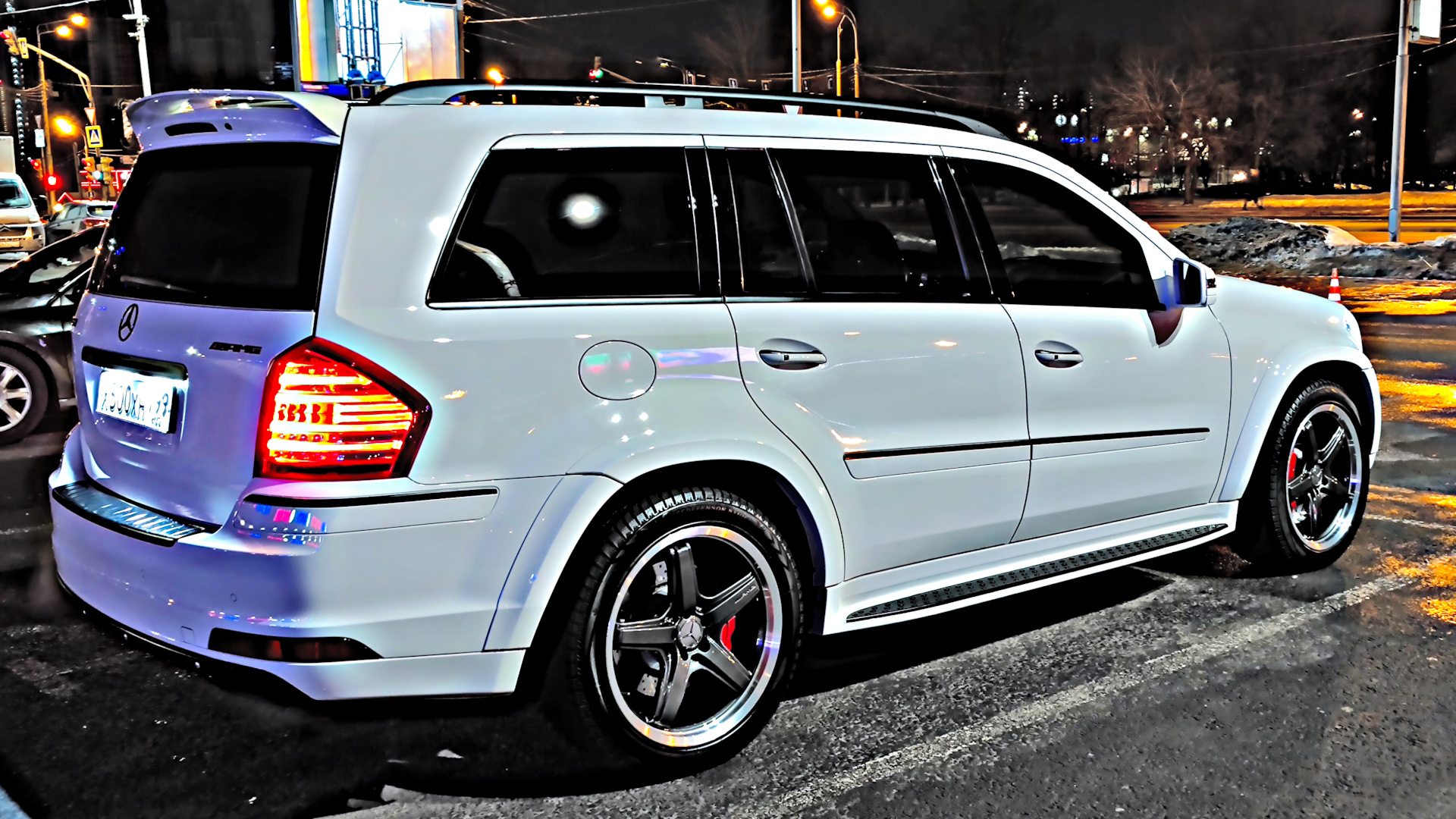 Mercedes-Benz GL-Class (X164) 5.5 бензиновый 2009 | 鷺 на DRIVE2