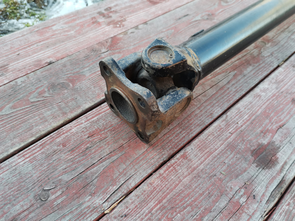 MR580646 КАРДАННЫЙ ВАЛ ПЕРЕДНИЙ В СБОРЕ Mitsubishi | Запчасти на DRIVE2