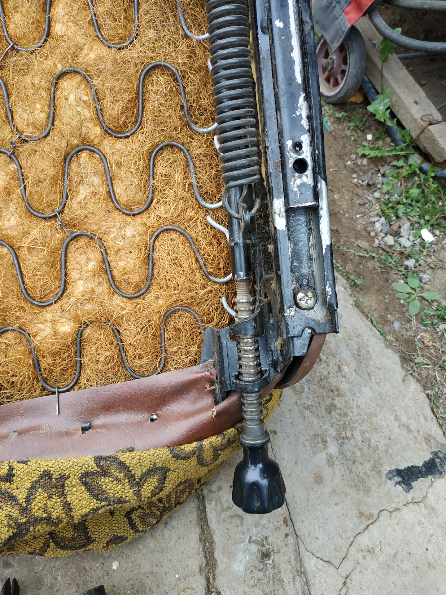 Замена втулок стабилизатора — Chevrolet Aveo Sedan (1G), 1,6 л, 2007 ...