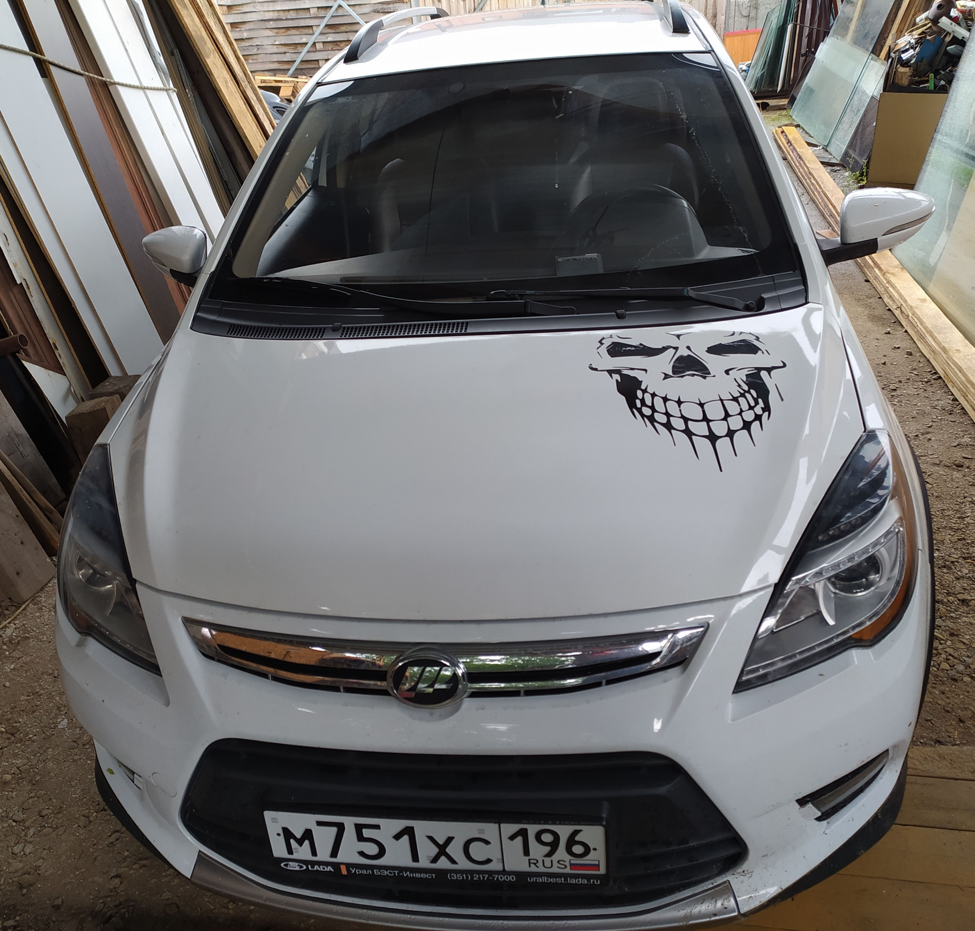 Первая наклейка — Lifan X50, 1,5 л, 2015 года | стайлинг | DRIVE2