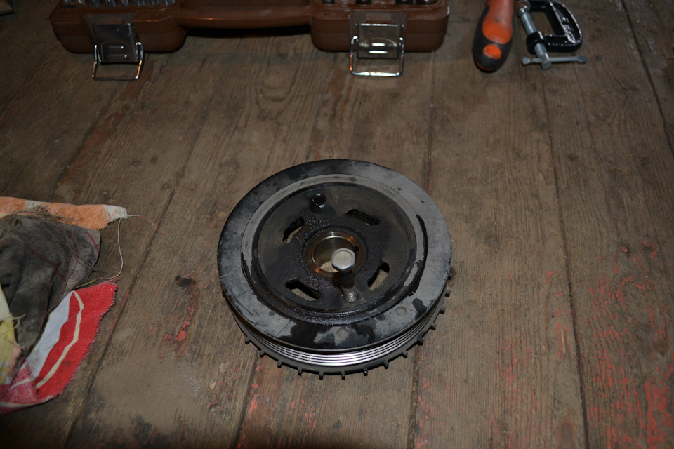 Сальник коленвала Mazda Demio DY3W — Mazda Demio (2G), 1,3 л, 2006 года ...