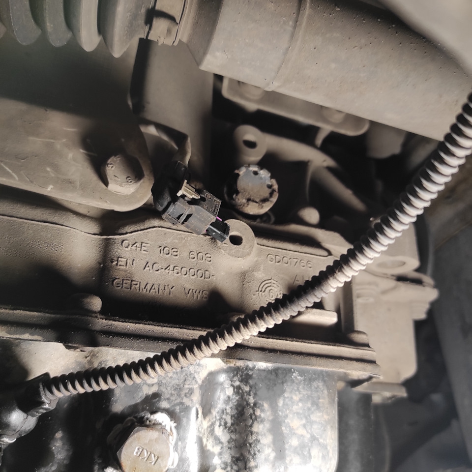 #4. Датчик регулировки давления масла + ТО. — Skoda Octavia A7 Mk3, 1,4 ...