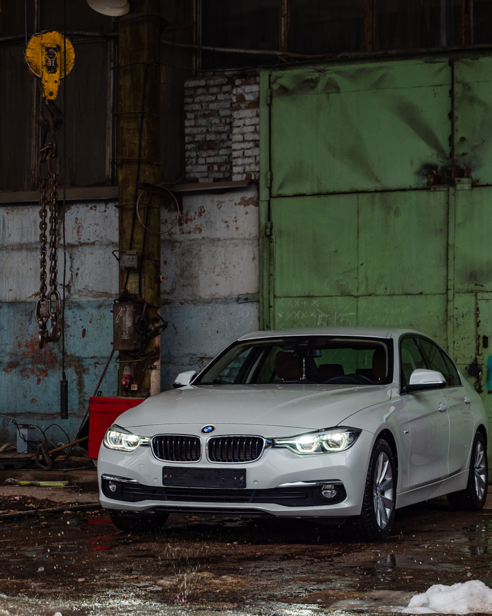 Долгожданный фотосет Sacred Bimmer — BMW 3 series (F30), 2 л, 2016 года | фотография | DRIVE2